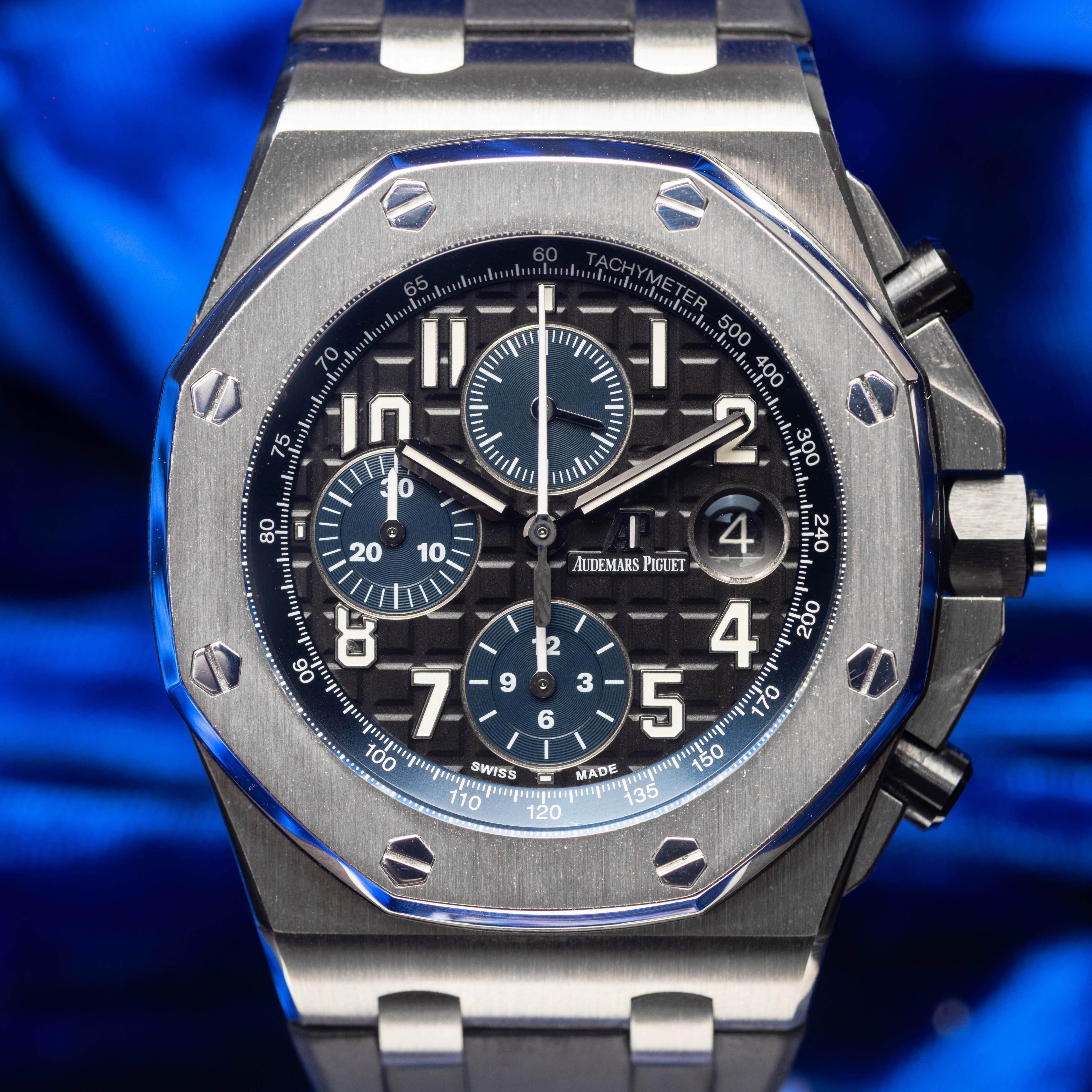 Audemars Piguet Royal Oak Offshore “Batman” - FULL SET - 26470ST.OO.A0 ...